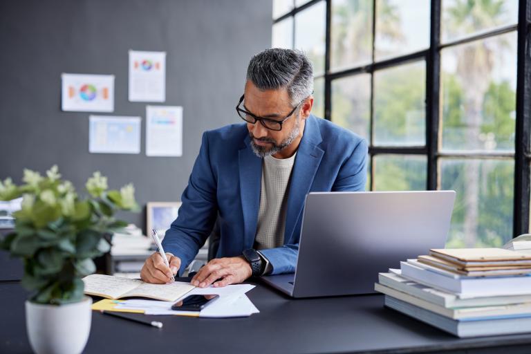 Niger Hiring Guide - How to Recruit, Onboard & Pay Staff | Pebl