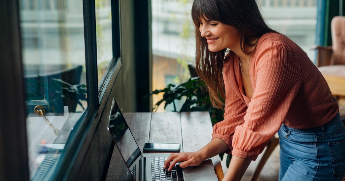 Effective Performance Reviews Help Retain Remote Employees
